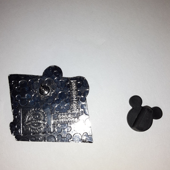 Disney | Jewelry | Disney Mickey Mouse Laughing Pin 23 | Poshmark